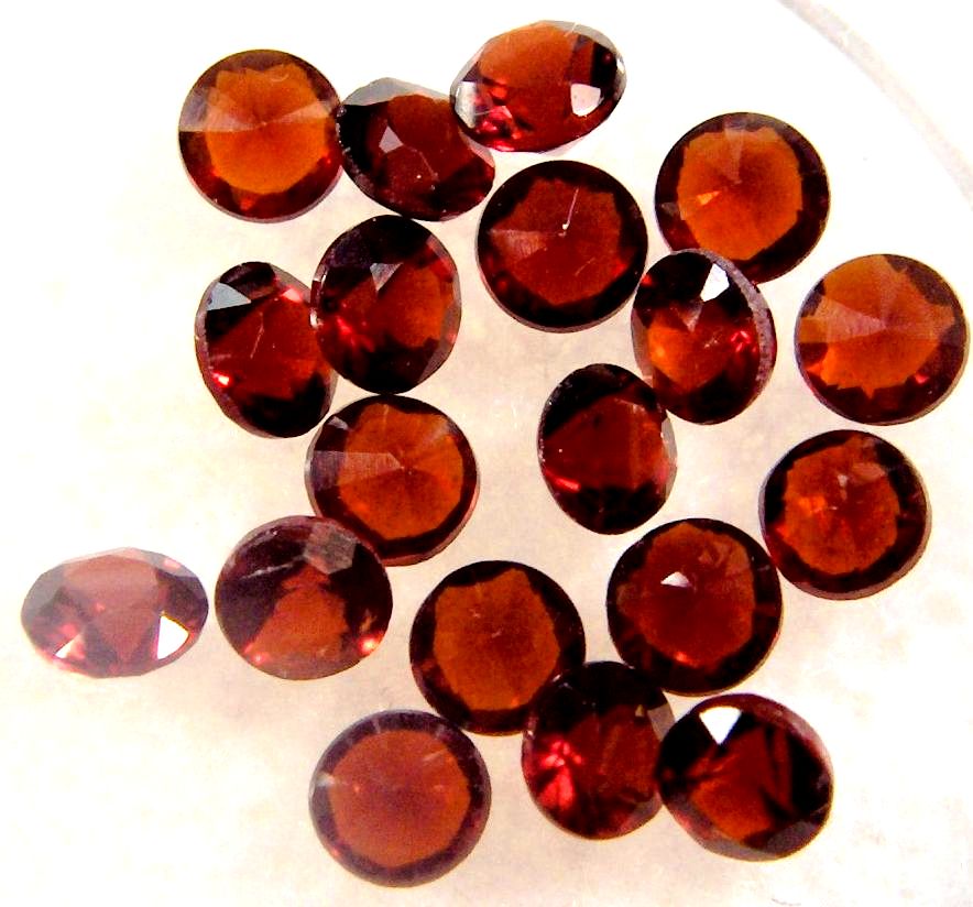 3mm Round Thai Garnet – MrStones