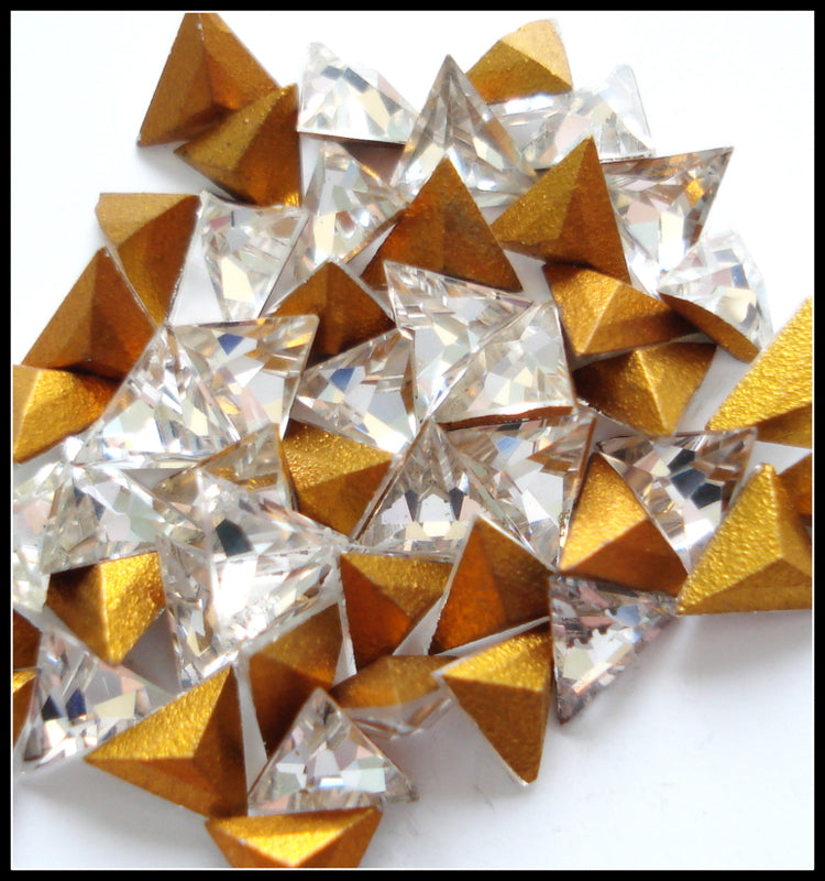 4mm (112) Crystal Triangle Shape – MrStones